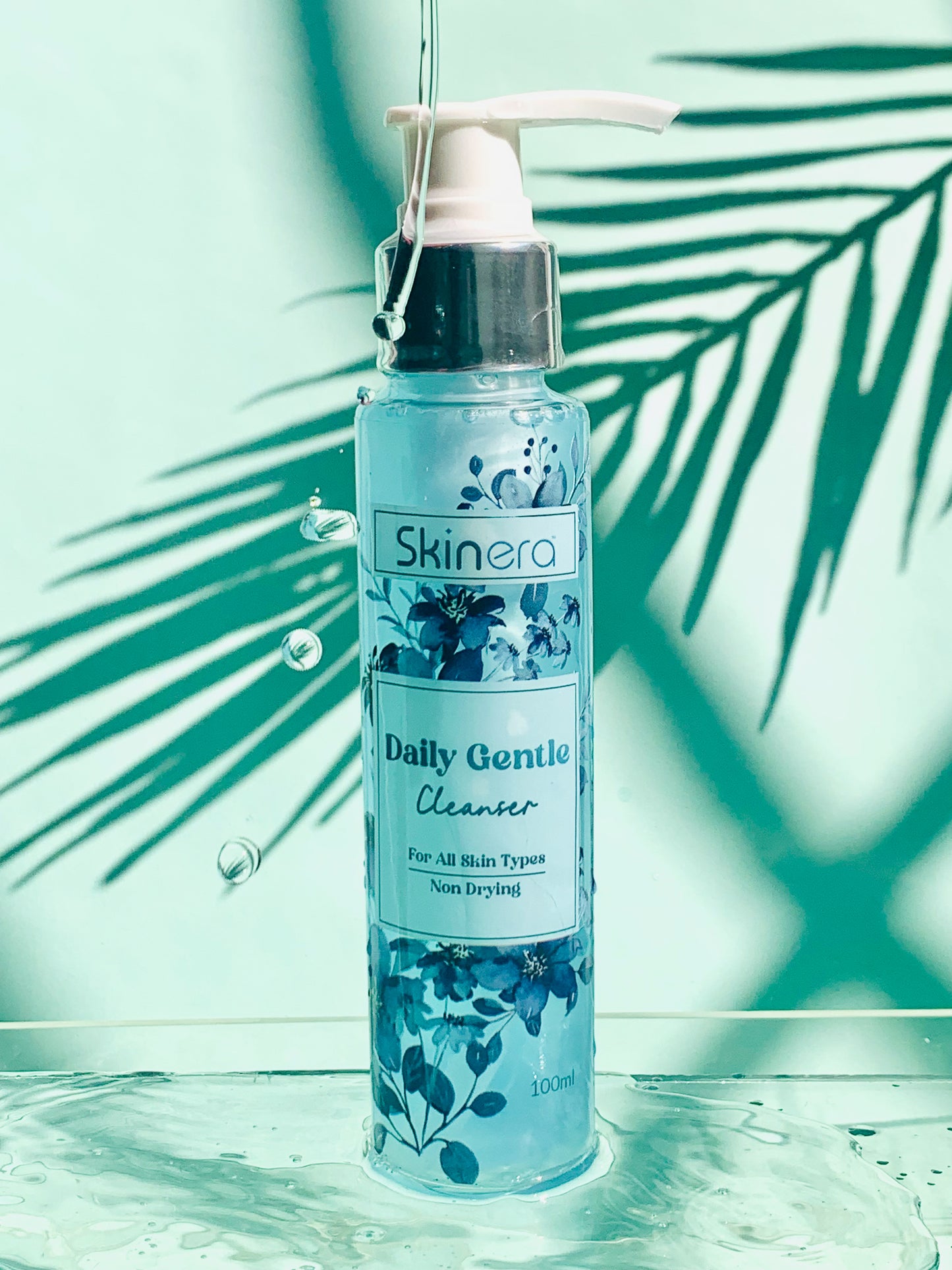 Skinera Daily Gentle Cleanser 120ml - Skinera.pk